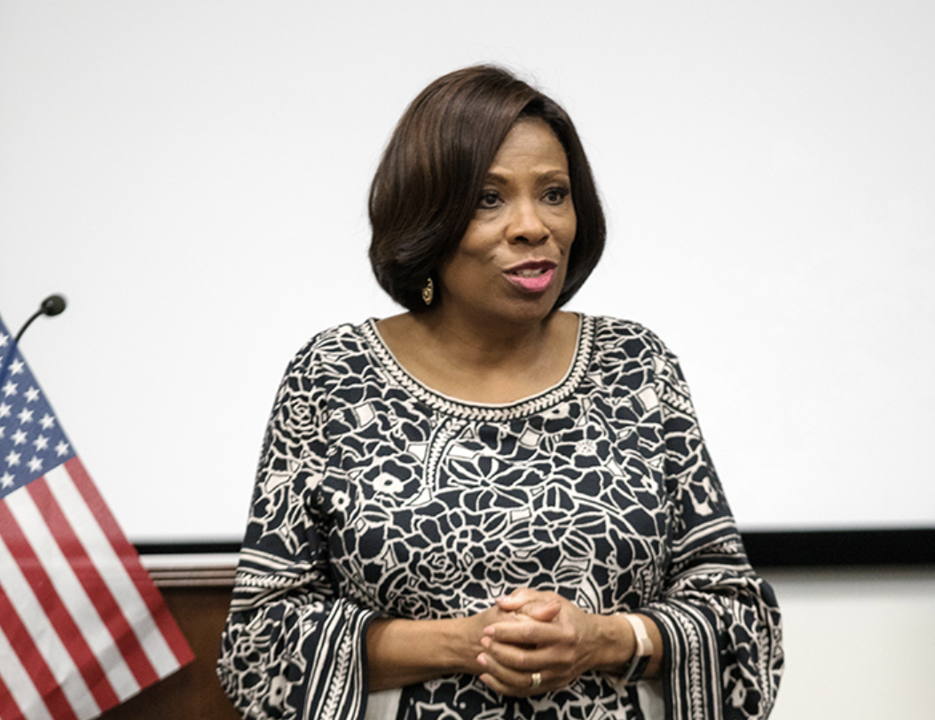 Broome assembles key leaders to discuss litter in Baton Rouge