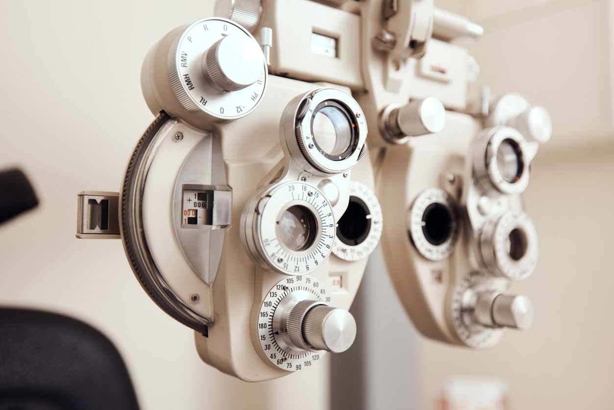 Eye doctors’ group mooched off state optometry board for seven years ...